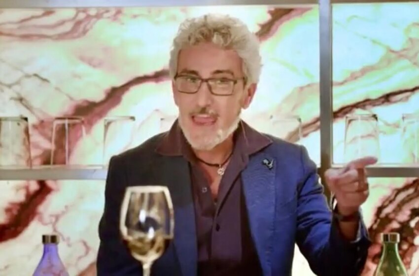 El actor David Fernández bromea sobre su paso por Eurovisión en ... El actor David Fernández bromea sobre su paso por Eurovisión en ...